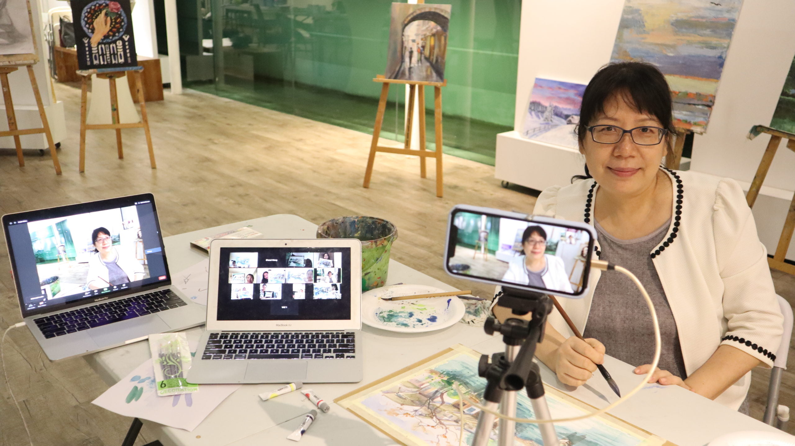 ART COURSE- Visual Arts Centre