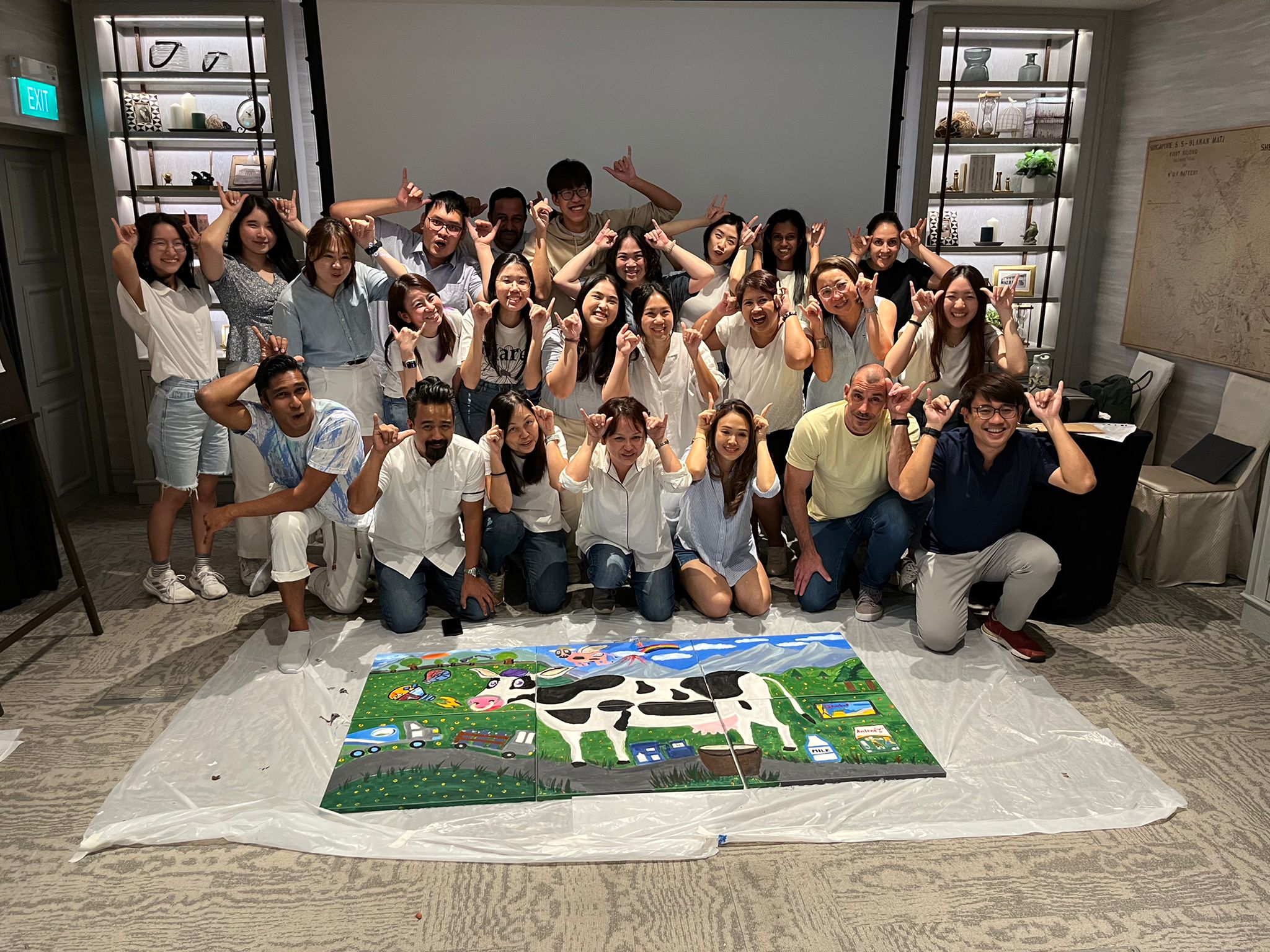 Team Building Art Workshops - Visual Arts Centre Art Jamming