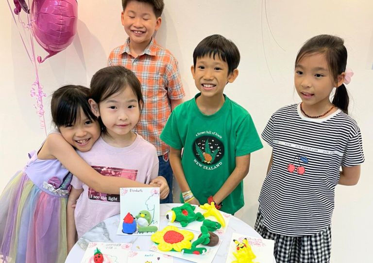 Holiday Art Class ( 5 -8 yrs)