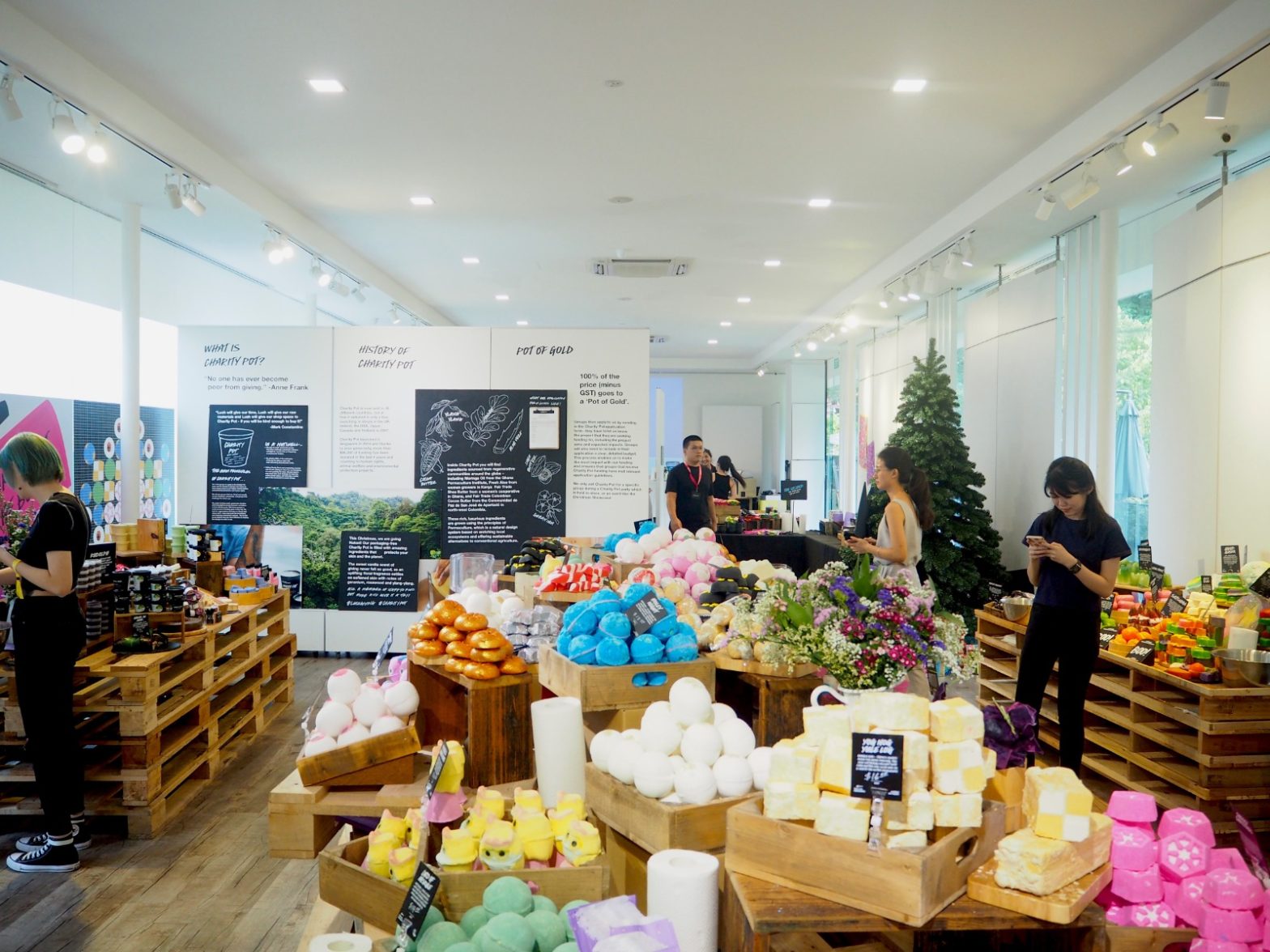 Art Courses & Workshops | Exhibitions & Events | Art Acquisition ...