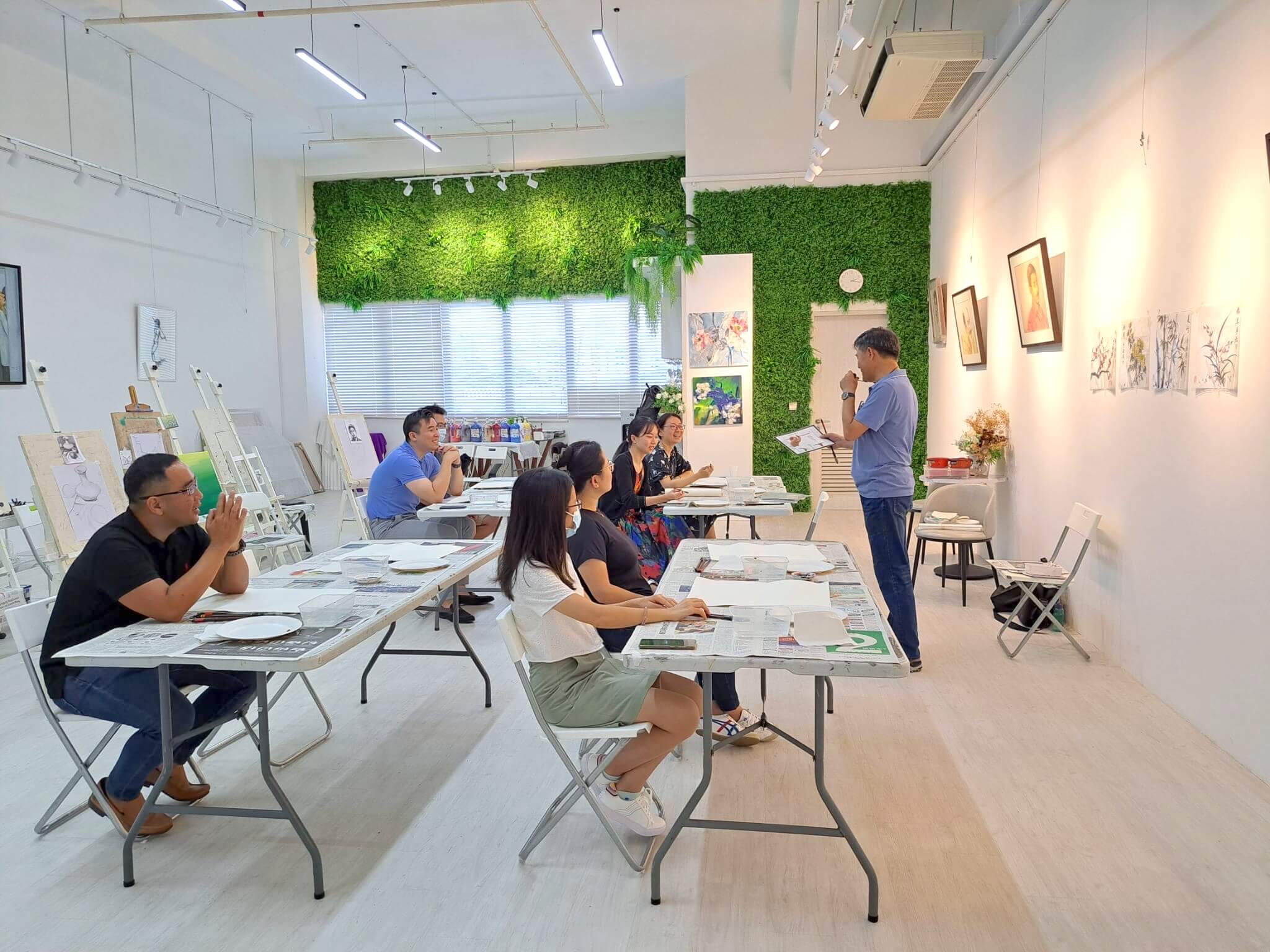 Chinese Calligraphy and Ink Painting Course